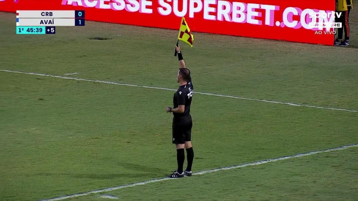 Técnico do CRB diz que Anselmo Ramon precisa de apoio para superar a ...