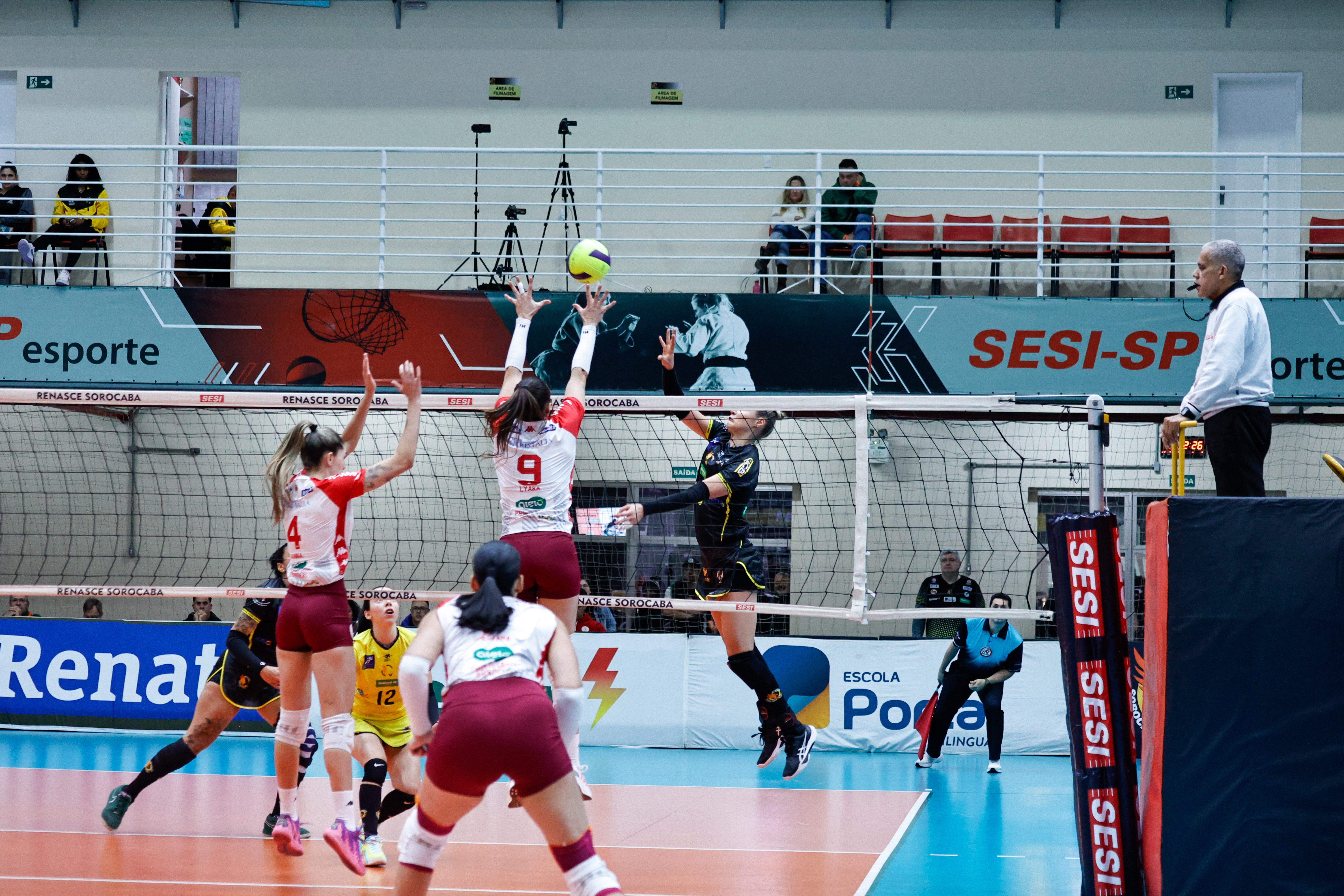 Barueri Vence O Renasce Sorocaba Pelo Paulista De Vôlei Feminino