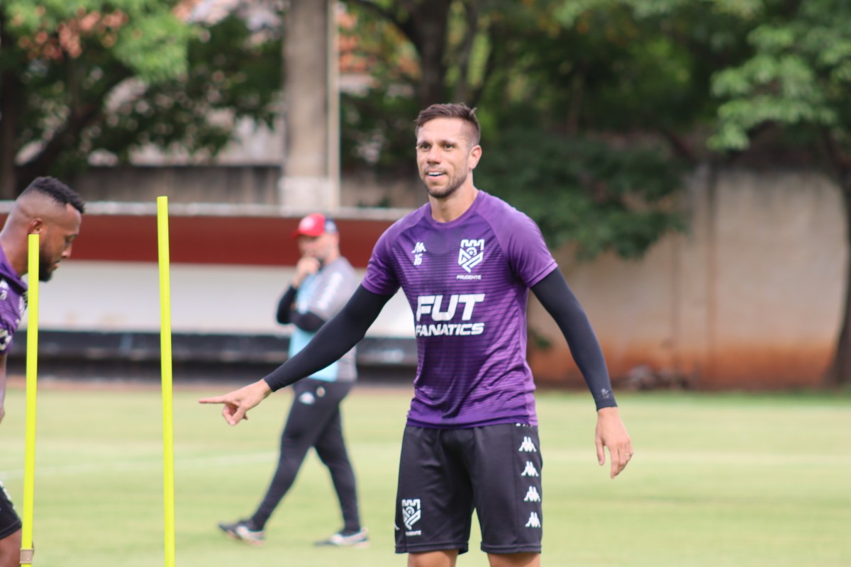 Rodolfo Mol elogia elenco do Grêmio Prudente e afirma: "Vamos remar ...