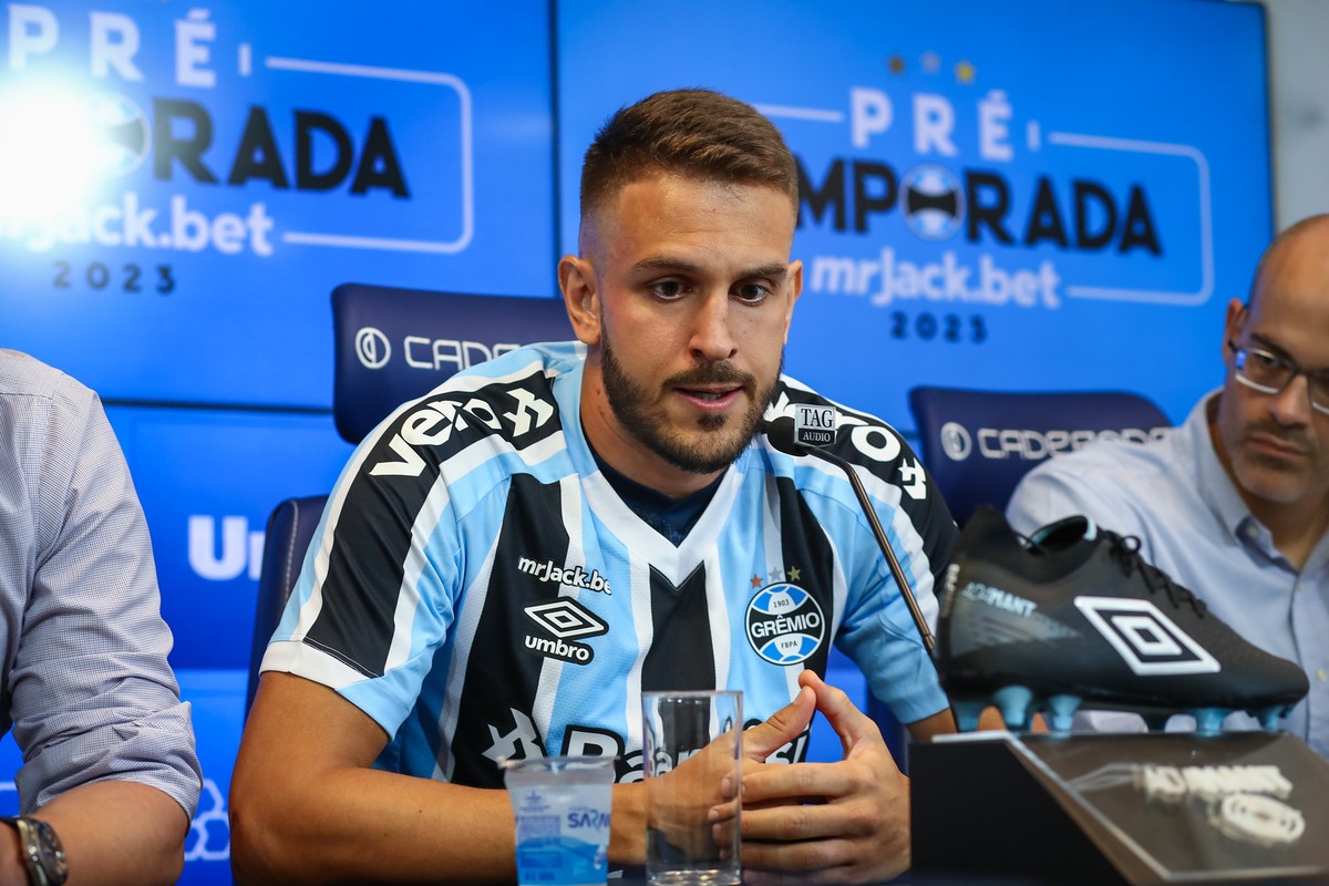Bruno Uvini e Everton Galdino enfatizam peso de chance no Grêmio nas ...