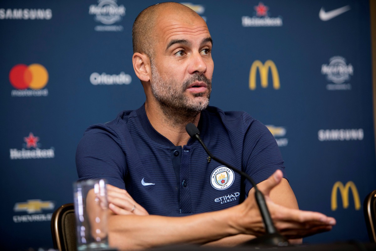 Guardiola nega saída de Aguero e confirma interesse em Danilo, do Real ...
