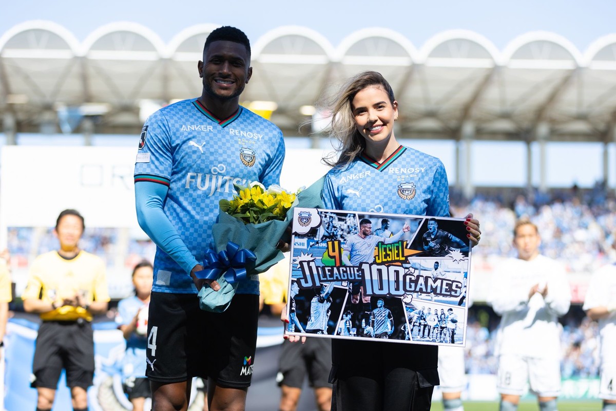 Jesiel celebra 100 jogos na J.League, e Neto repete feito com a camisa ...