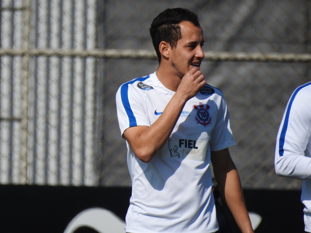 Veja como o Grêmio ajudou Rodriguinho a crescer em retorno ao ...