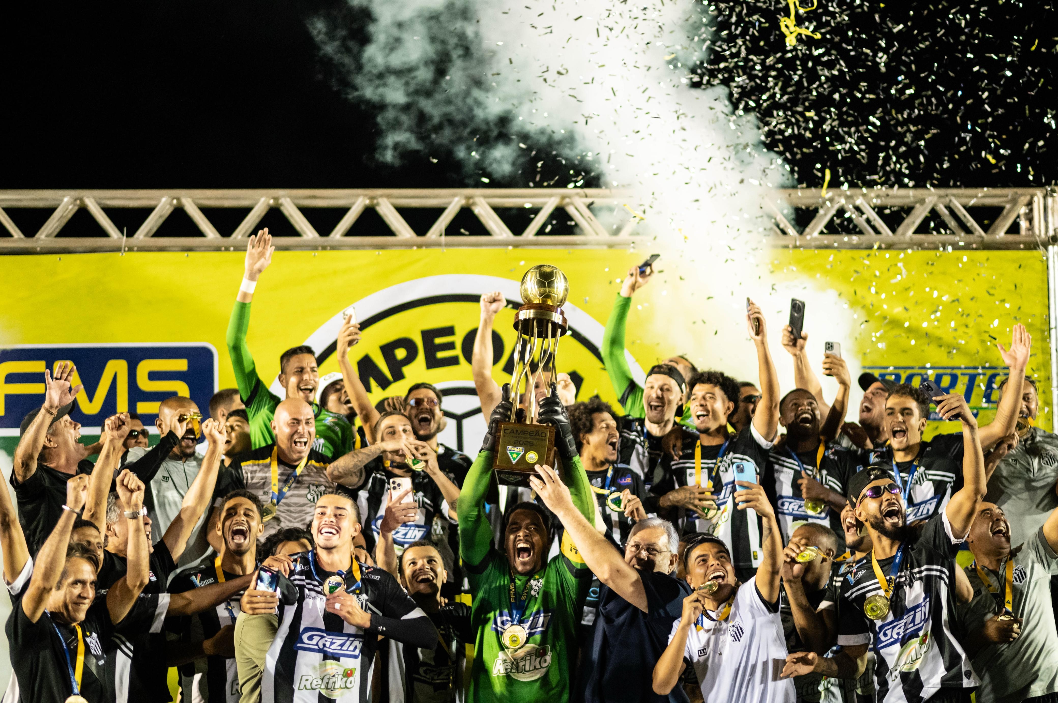 Operário-MS sobe 21 posições e entra no top 100 do Ranking de Clubes | Ge