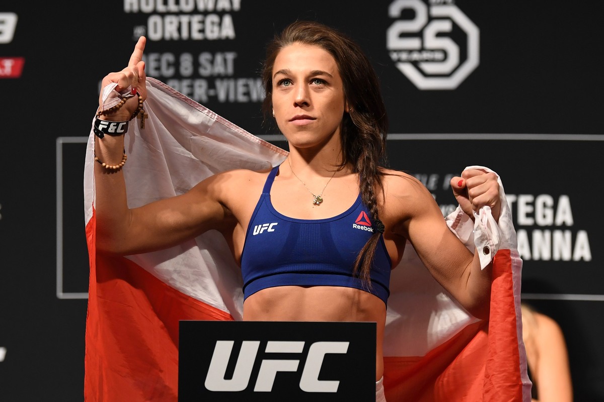 Confiante, Joanna Jedrzejczyk vê semelhanças entre Zhang Weili e ...
