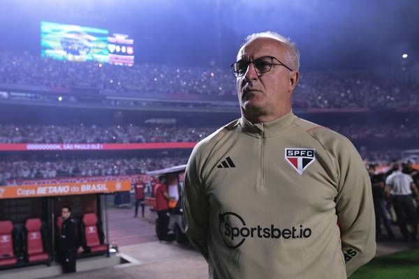 Contra o Corinthians, Dorival defende bom aproveitamento em clássicos ...