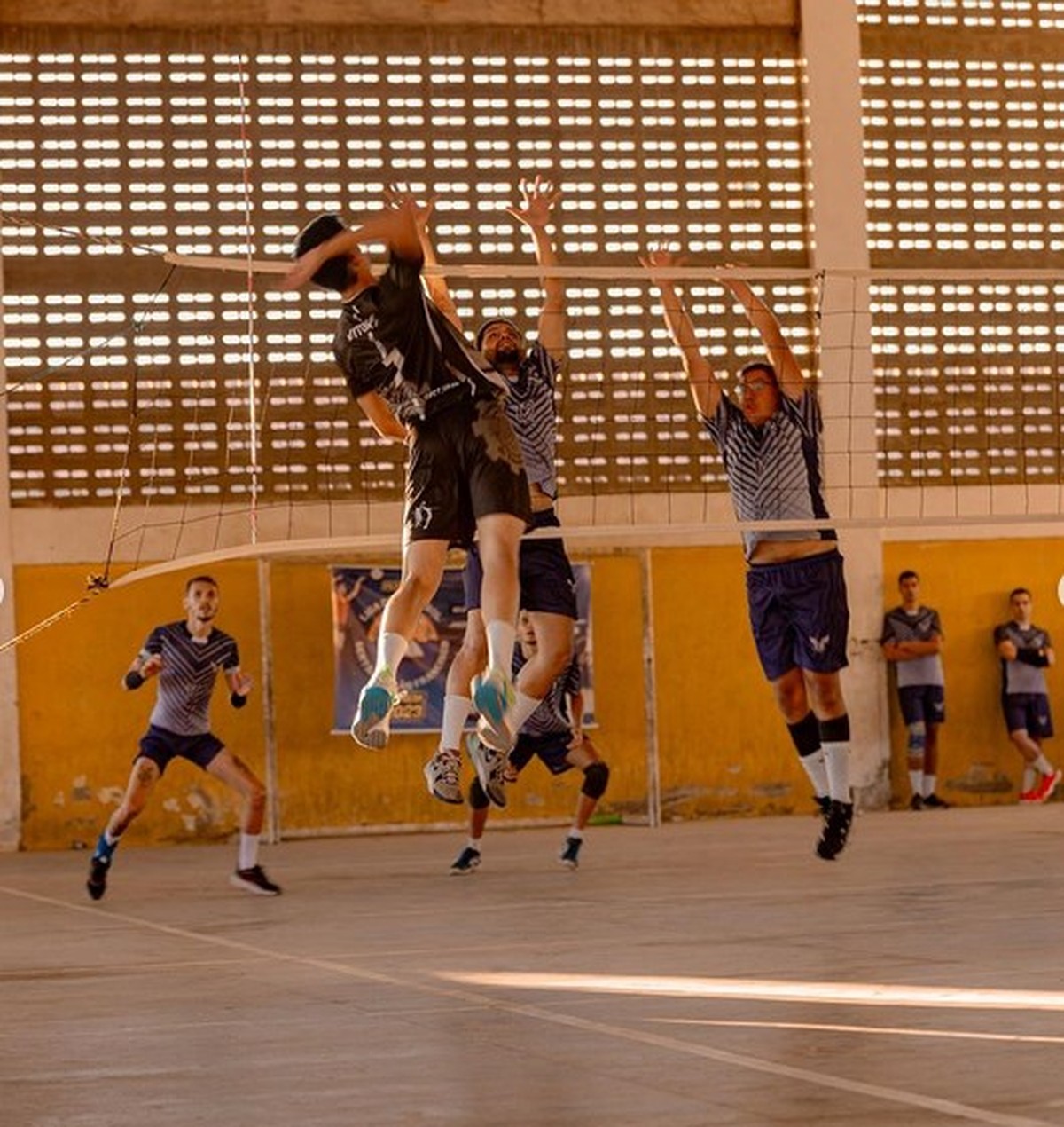 Liga de Voleibol do Sertão consagra campeões em Belém do São Francisco ...