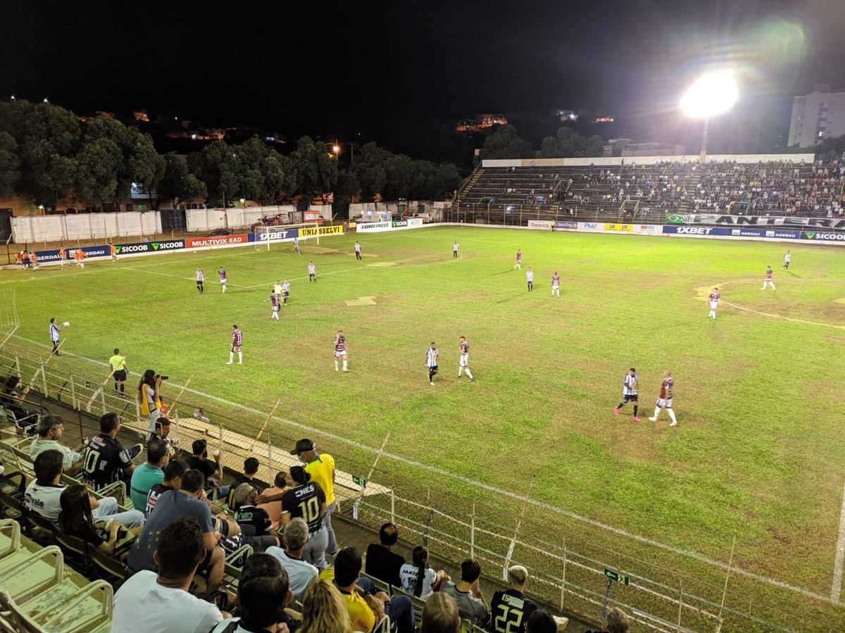 Democrata-GV estreia no Mineiro com empate com o Patrocinense | grande ...