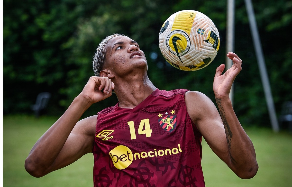 Sport Anuncia Renovação De Contrato Com Volante Prata Da Casa Lucas