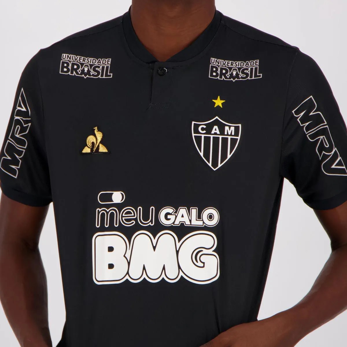 Atlético-MG estreia nova camisa contra o Botafogo; reveja modelos ...