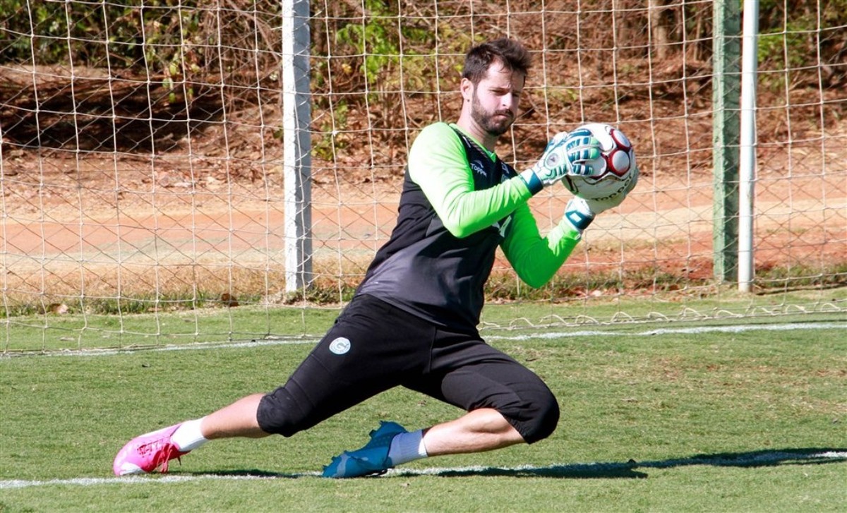 Saída de Marcão e dúvida sobre Jordan faz Santa Cruz ir ao mercado e ...