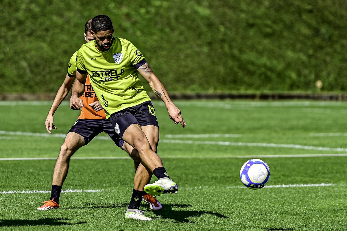 América-MG comunica lesão do zagueiro Pedro Barcelos | américa-mg | ge