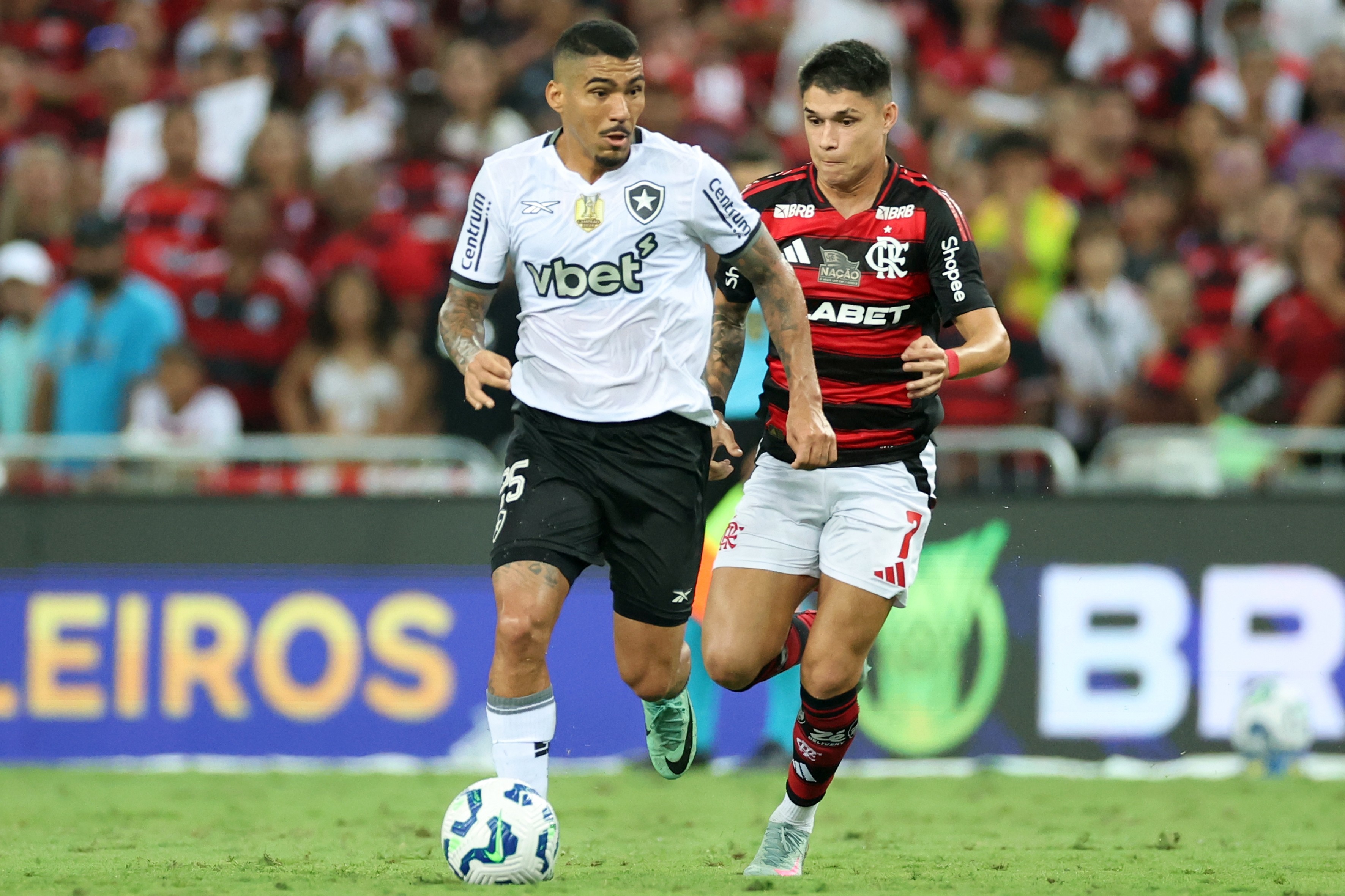 Surpresa no clássico, Allan recupera espaço e faz primeiro jogo ...