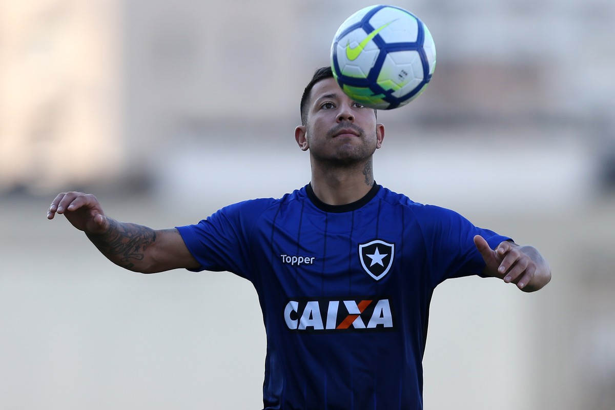 Valentim confirma volta de Valencia contra América-MG, mas não garante ...