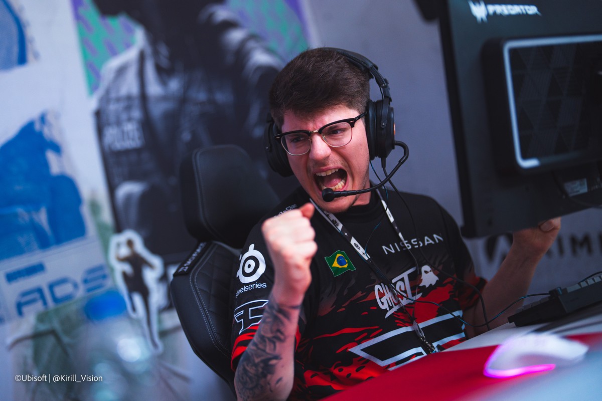 R6: na FaZe há 5 anos, Astro é movido para o banco de reservas ...