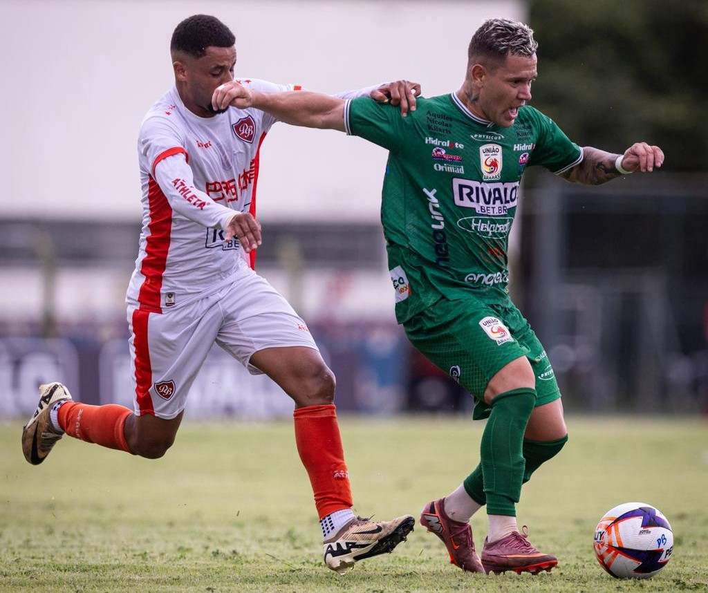 Desportivo Brasil e União São João empatam sem gols | Ge
