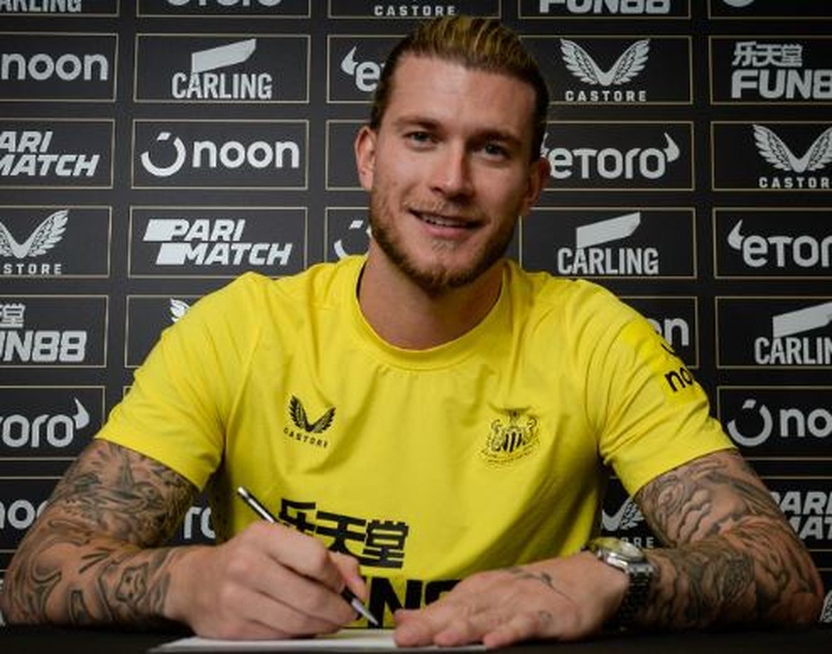 Newcastle anuncia contratação de Karius, goleiro ex-Liverpool | futebol ...