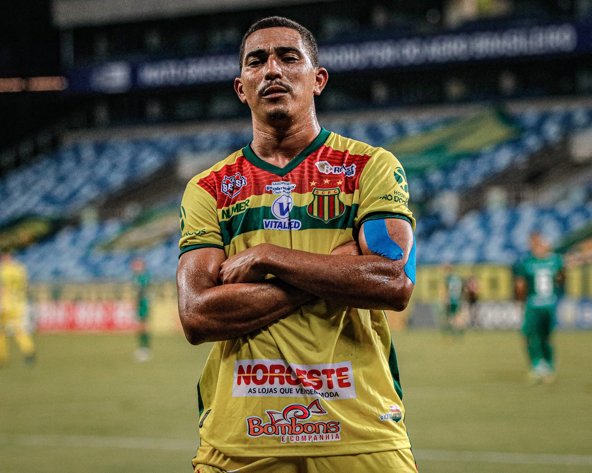 Jackson não chega a acordo com o Sampaio e acerta com novo clube para ...