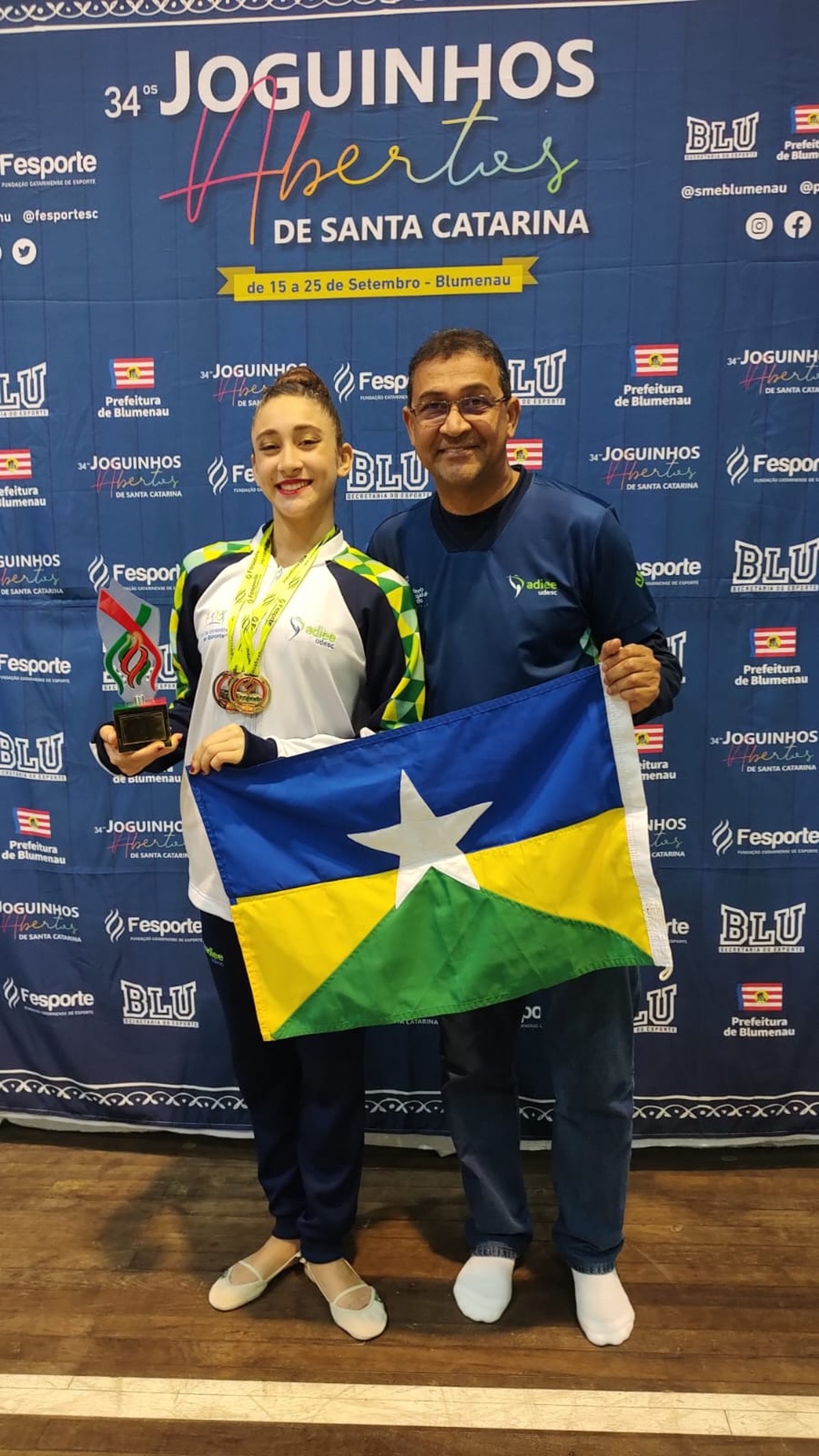 Anita Jolly chega a final de trios em Panamericano de Ginástica ...