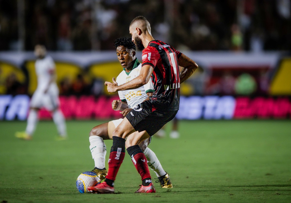 Primeira rodada do Brasileirão mostrou alguns jogos de pouca qualidade ...