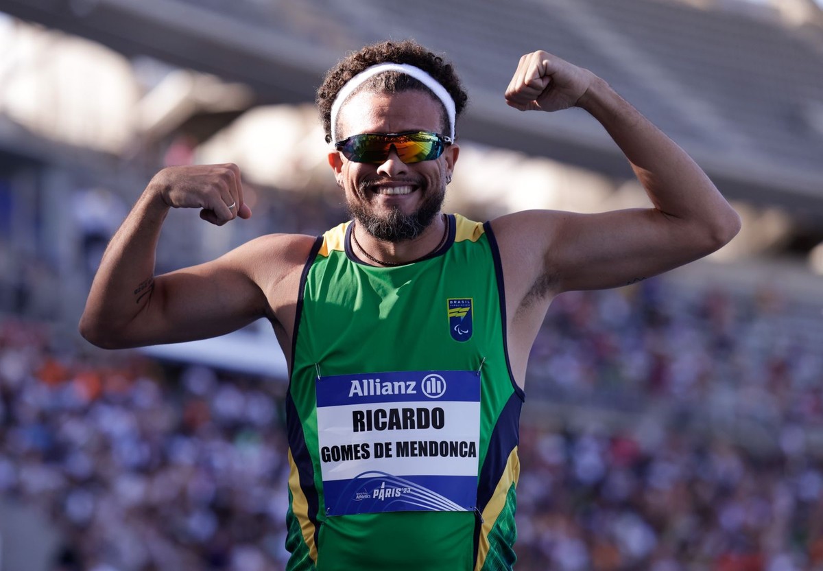 Ricardo Gomes bate recorde nos 100m e fatura ouro no Mundial Paralímpico | paralimpíadas | ge