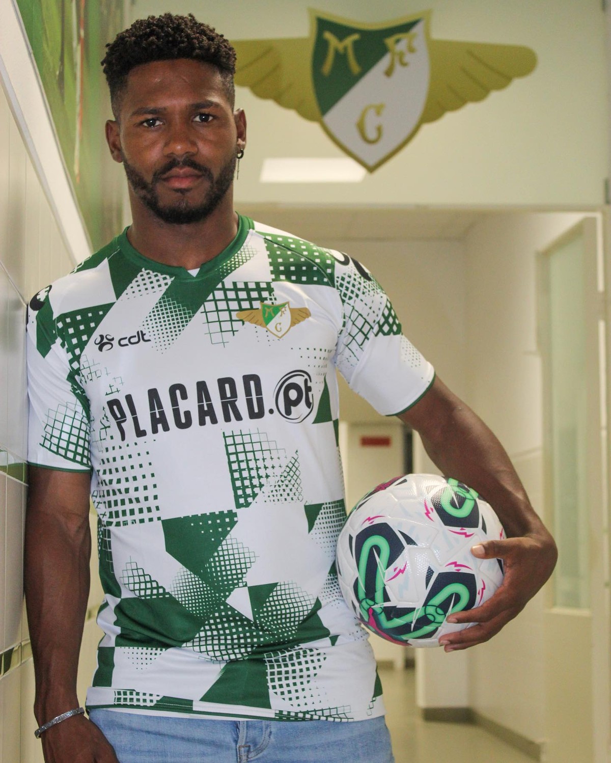 Prudentino deixa o Braga e reforça campeão da série B lusitana, onde ...