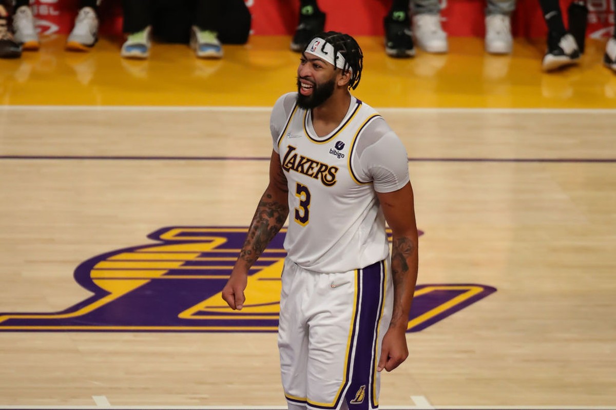 NBA: Los Angeles Lakers 87 x 105 Philadelphia 76ers | ge