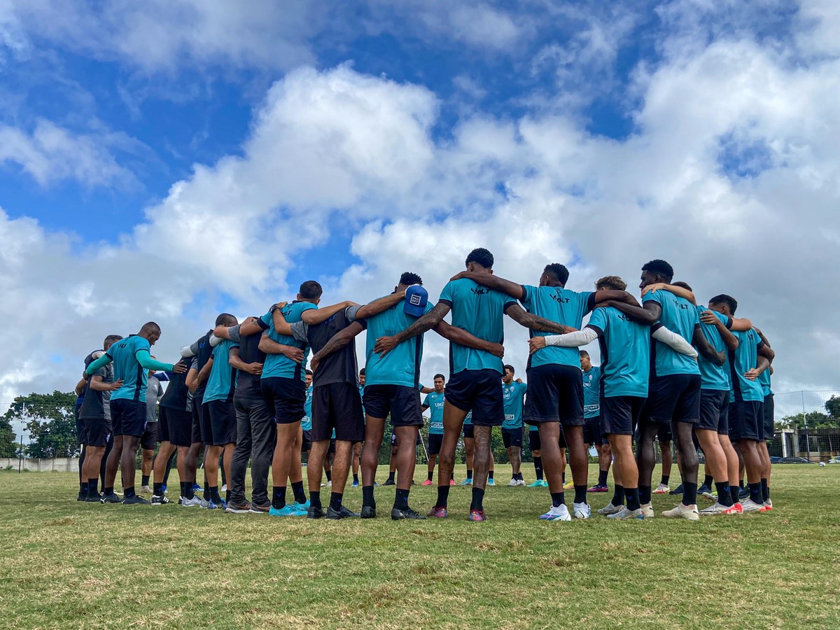 CSA treina em Barra Mansa-RJ e encerra preparação para enfrentar o ...