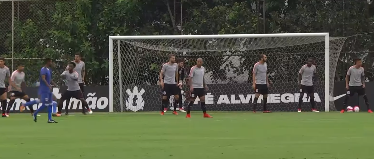 Carille avalia jogo-treino e projeta estreias de Sheik e Henrique no ...