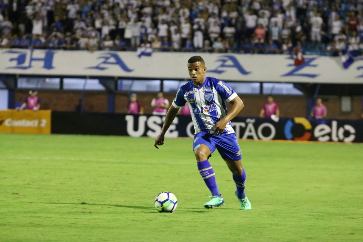 Romulo vê Avaí mais confiante e atento para acabar com jejum na ...