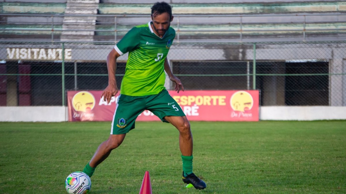 Campeão pelo Jaguaré, Marcelo festeja retorno do clube na Série B ...