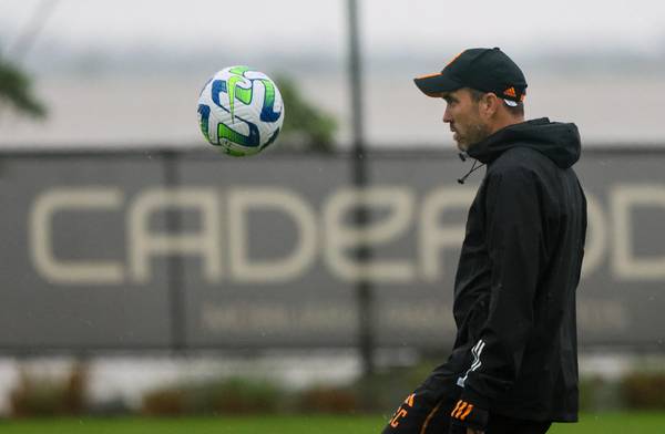 Renê e Mauricio engrossam coro por permanência de Coudet no Inter em ...