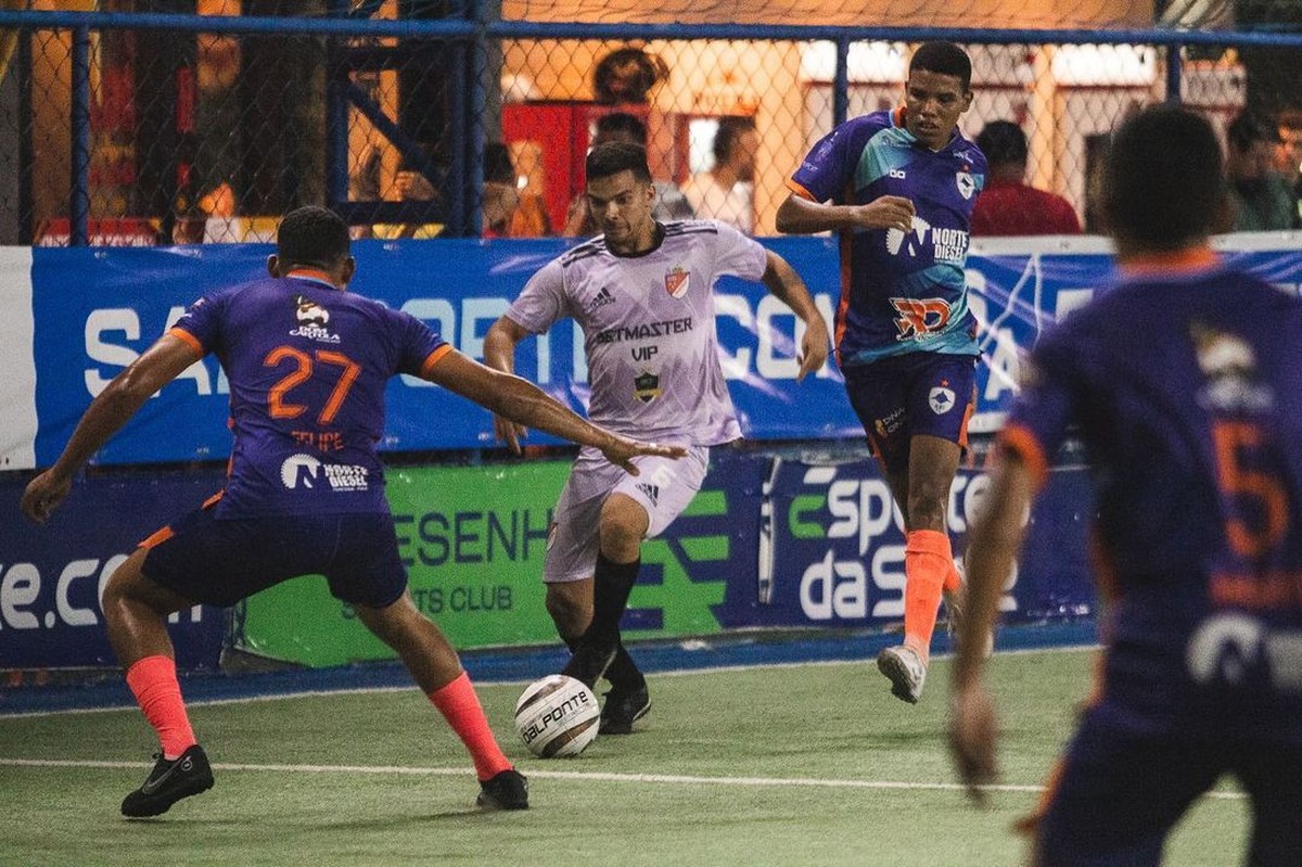 The Liga de futebol de 7 tem disputas das quartas de final neste sábado ...