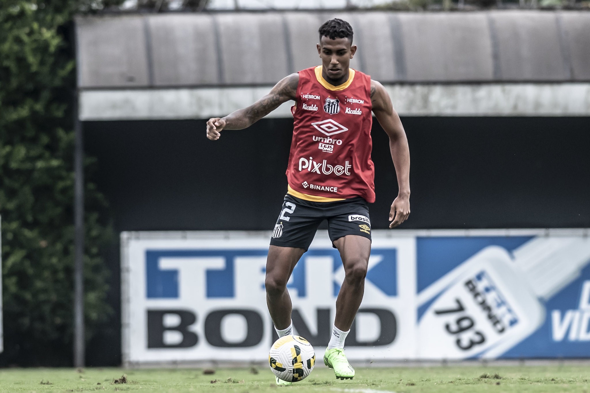 Escalação do Santos: Rwan Seco volta a treinar com elenco; time espera ...