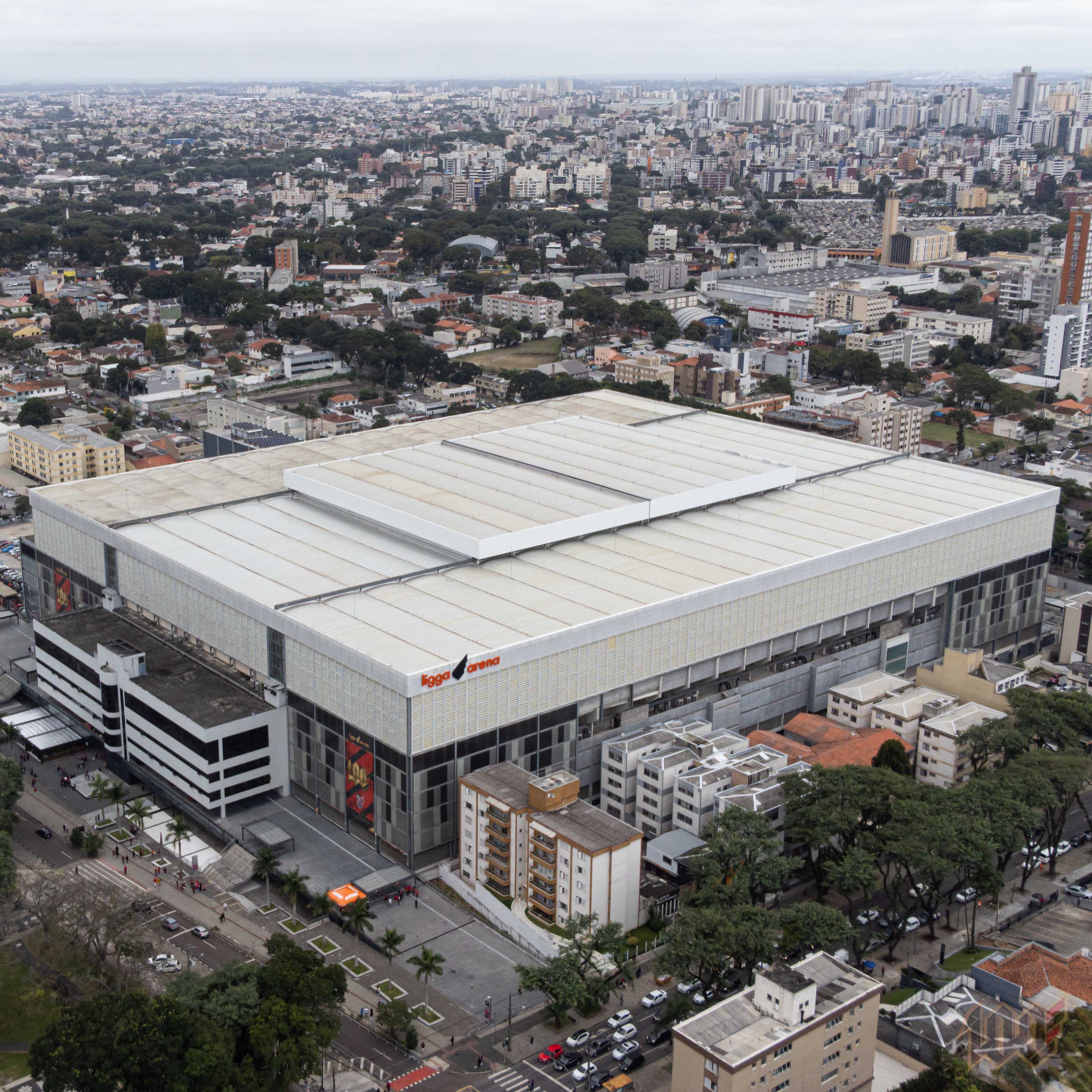 Athletico suspende naming rights da Arena da Baixada por impasse com ...
