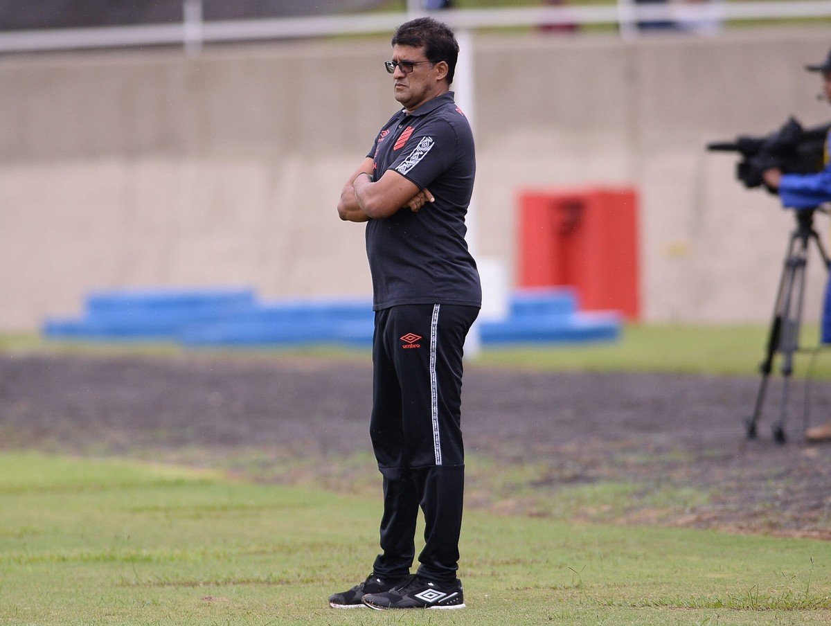 Wesley Carvalho lamenta derrota e relembra o objetivo principal do ...