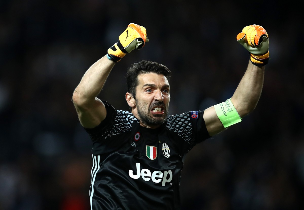 Buffon festeja atuação e diz: "No dia que parar, quero que as pessoas ...