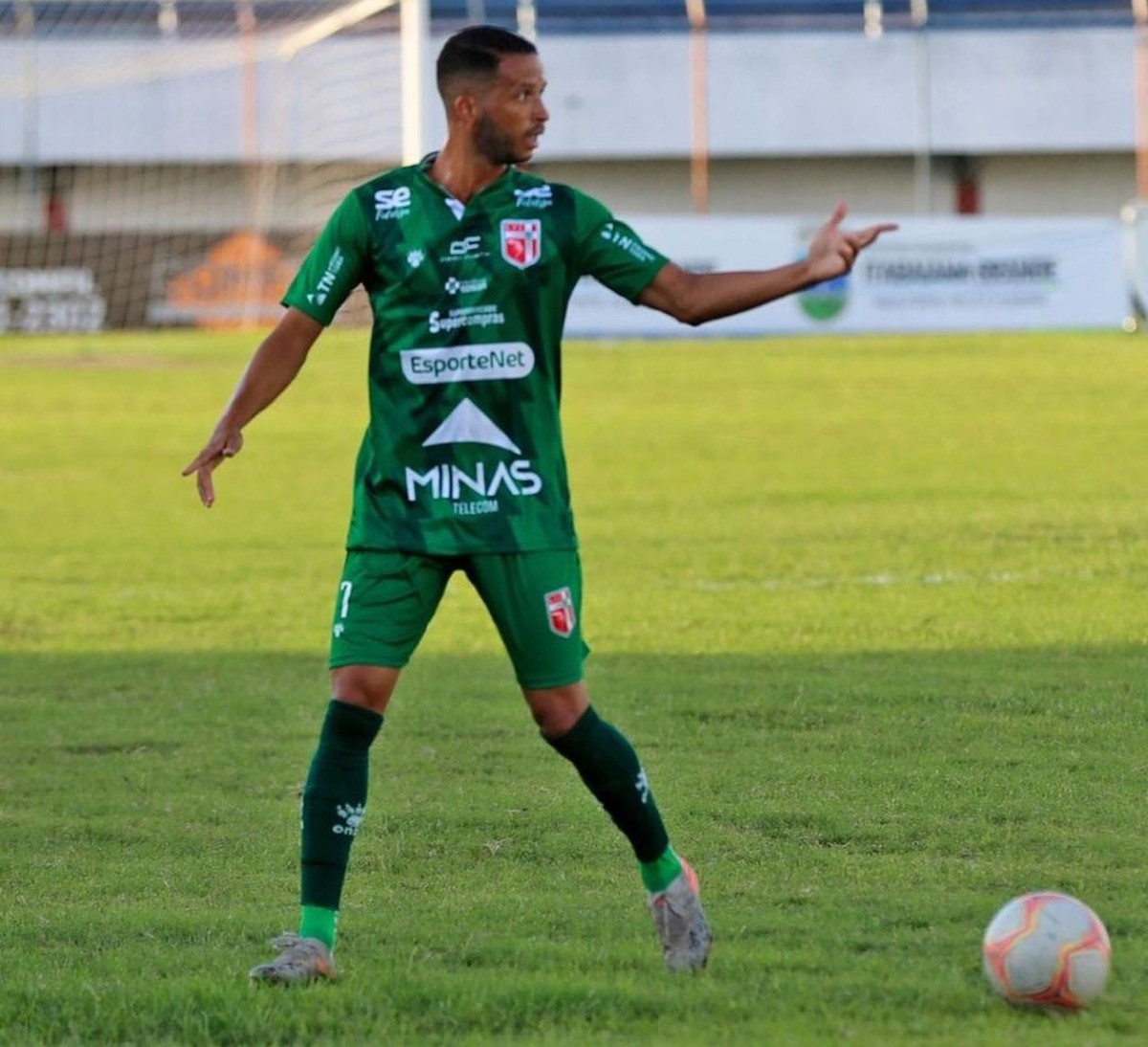 Rhuan recebe terceiro amarelo e desfalca o Lagarto contra o Sergipe ...
