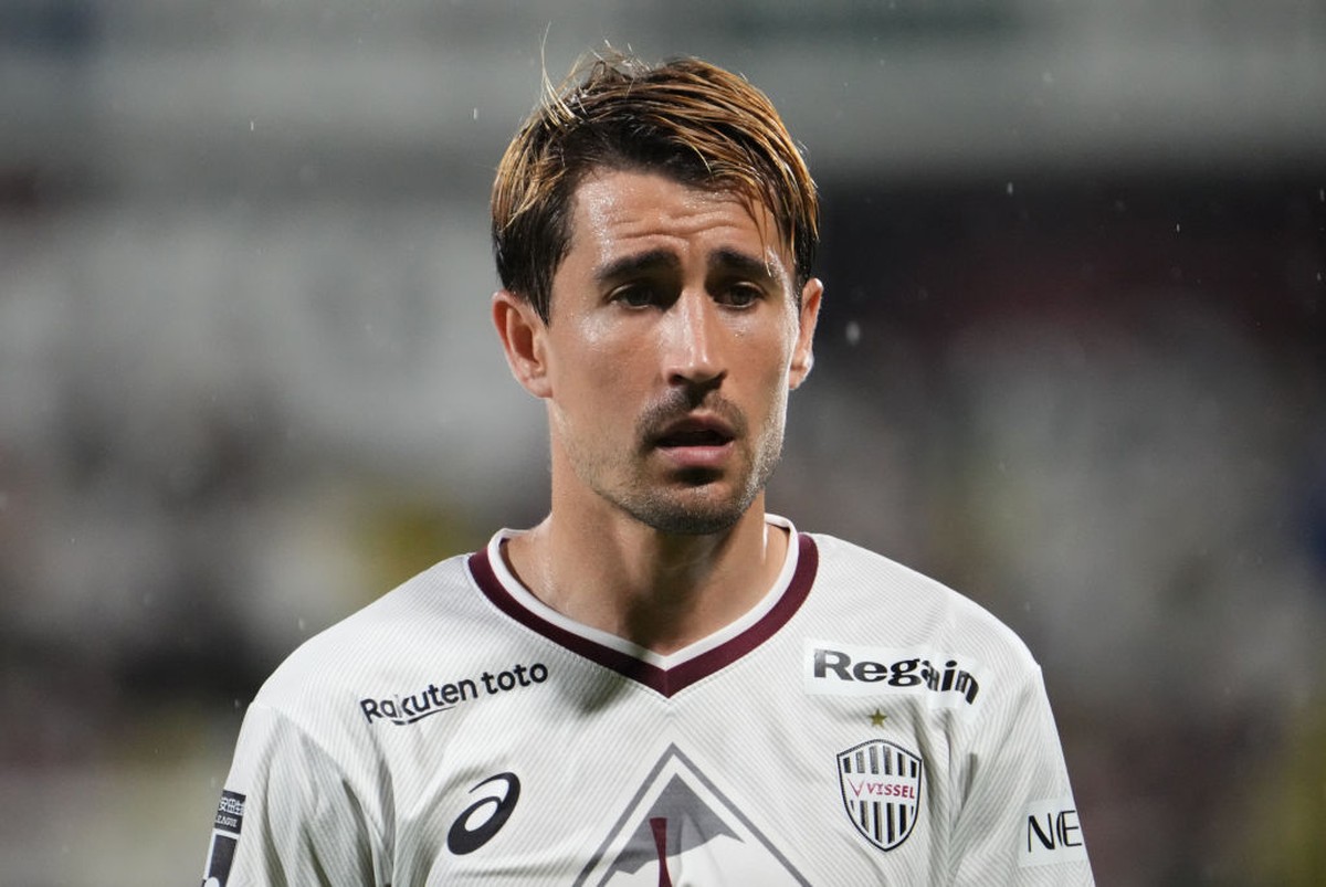 Ex-joia do Barcelona, Bojan Krkić anuncia aposentadoria aos 32 anos
