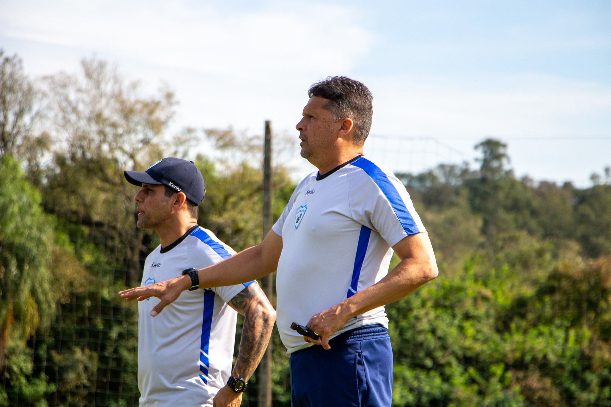 Escalação do Londrina: Longuine volta a treinar com o grupo e pode ...