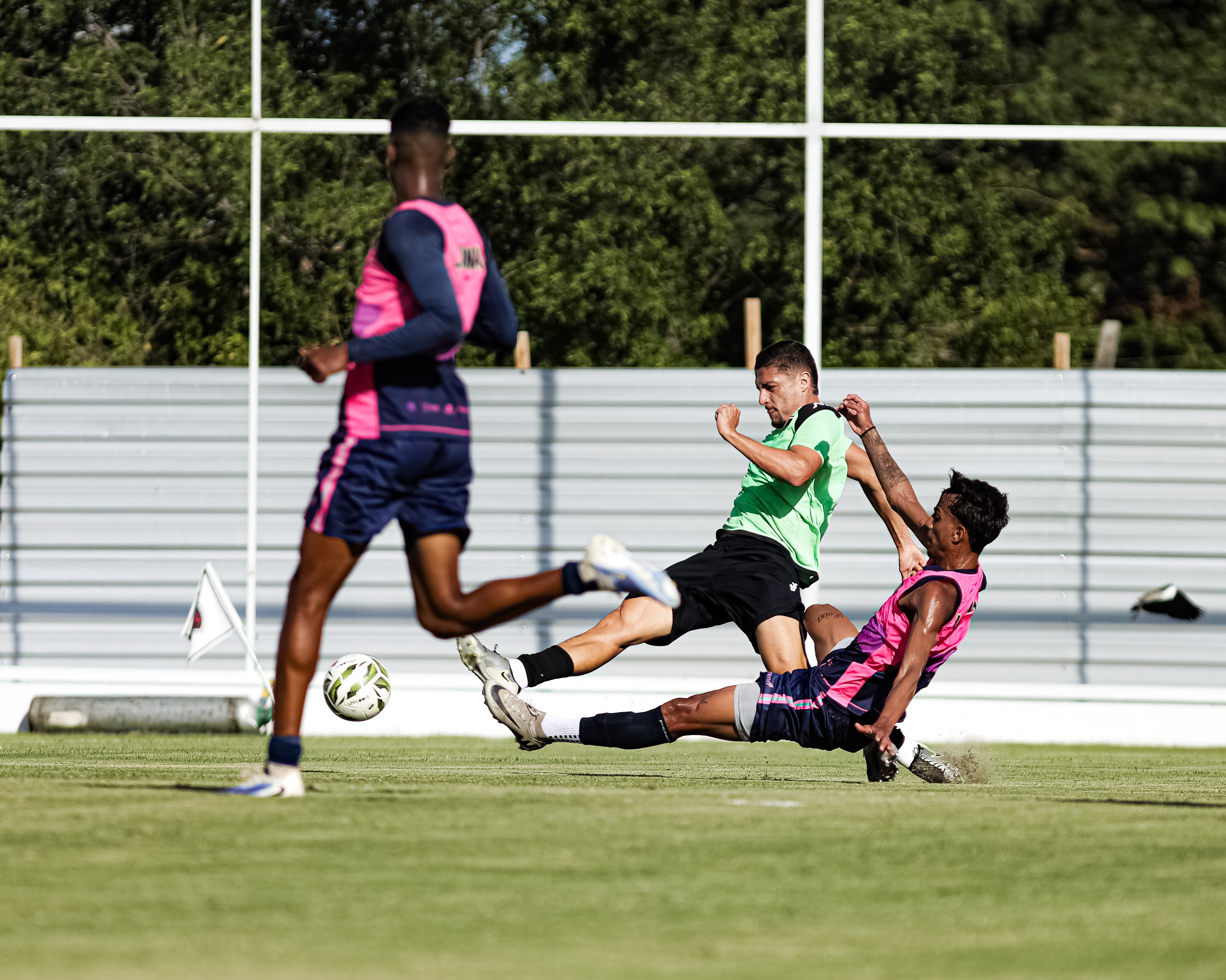 Botafogo-PB goleia Laguna em primeiro teste da pré-temporada | Ge