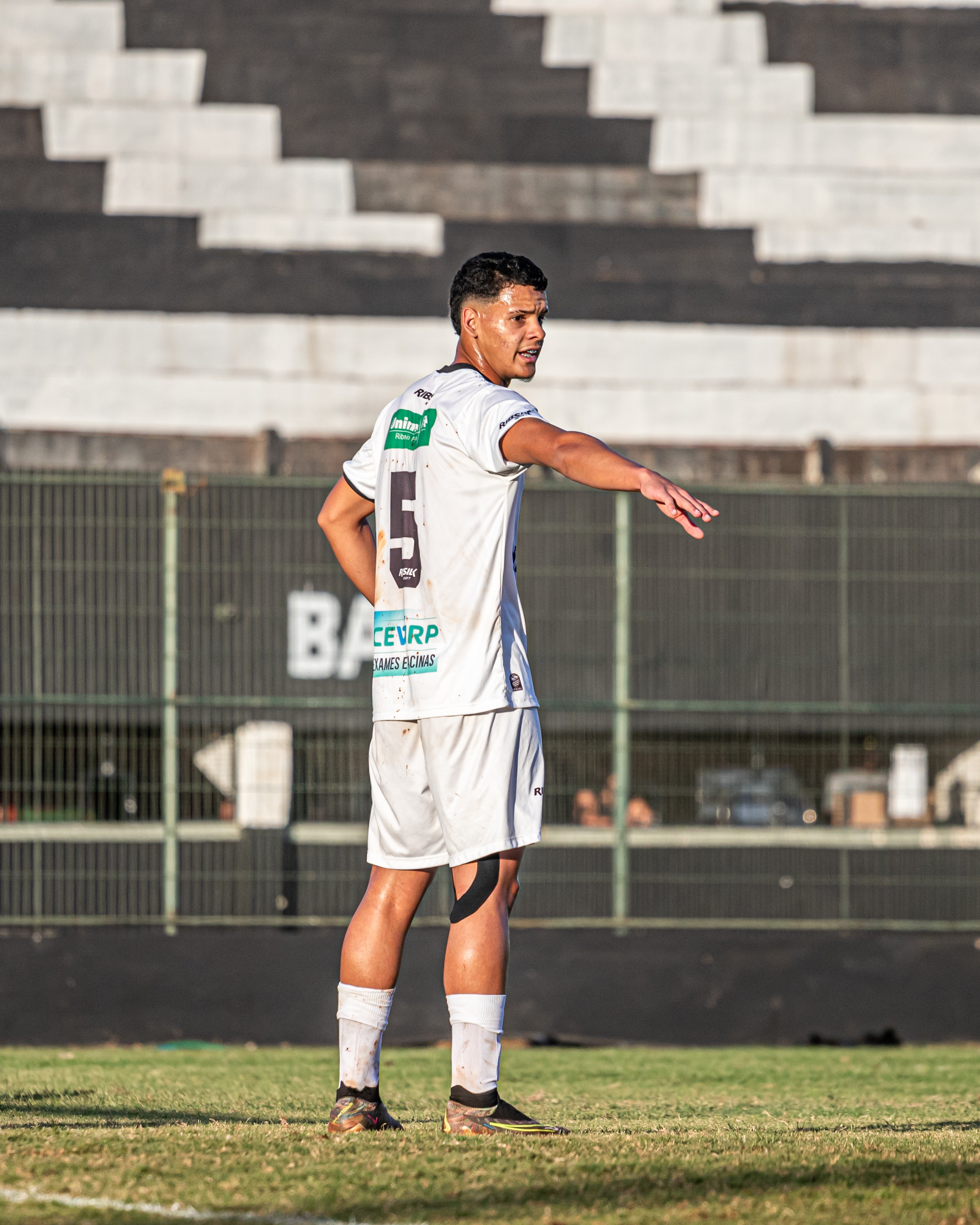 Kauan Gomes e DVD estão fora do Comercial | Ge