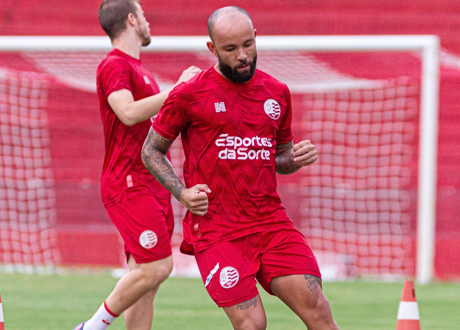 Patrick Allan se recupera de lesão e fica à disposição do Náutico para ...