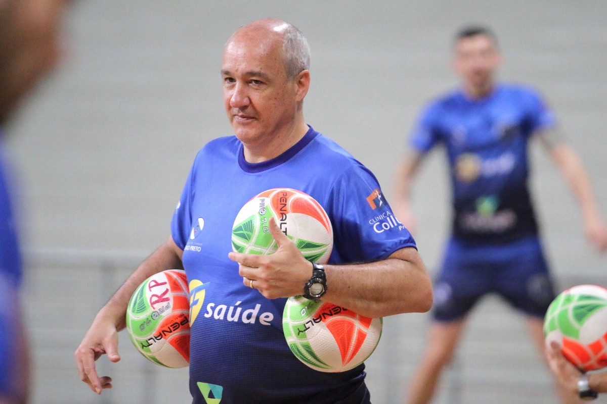 Marcos Pacheco cita alívio e relata vestiário "leve" após 1ª vitória do ...