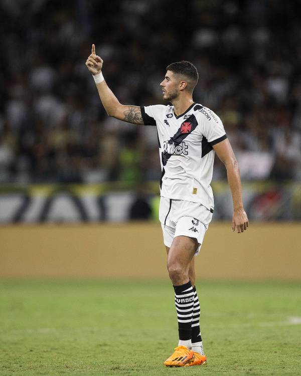 Pedro Raul se despede do Vasco: "Vivenciei intensamente o gigantismo do ...