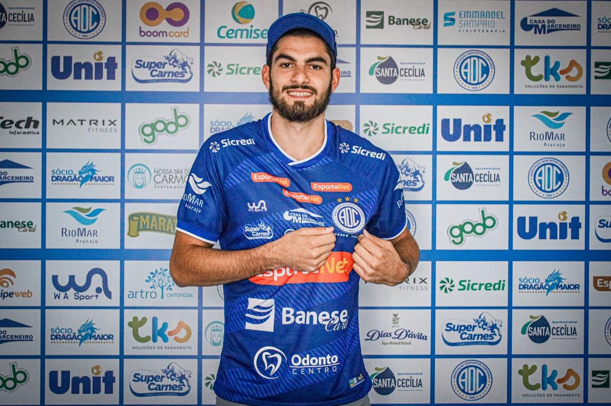 Isaque revela conversa com companheiros de Atlético-MG antes de acerto ...