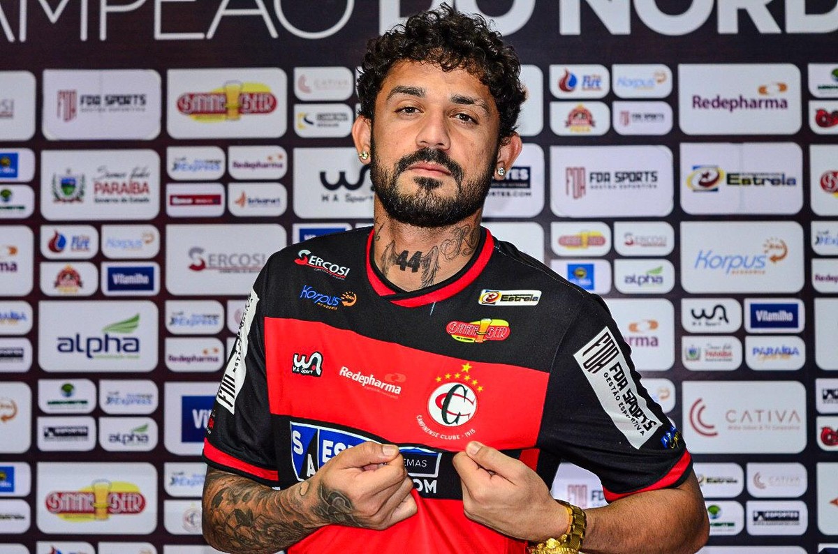 Bruno Menezes volta ao Campinense para 2025, e clube anuncia outros dois jogadores | campinense | ge