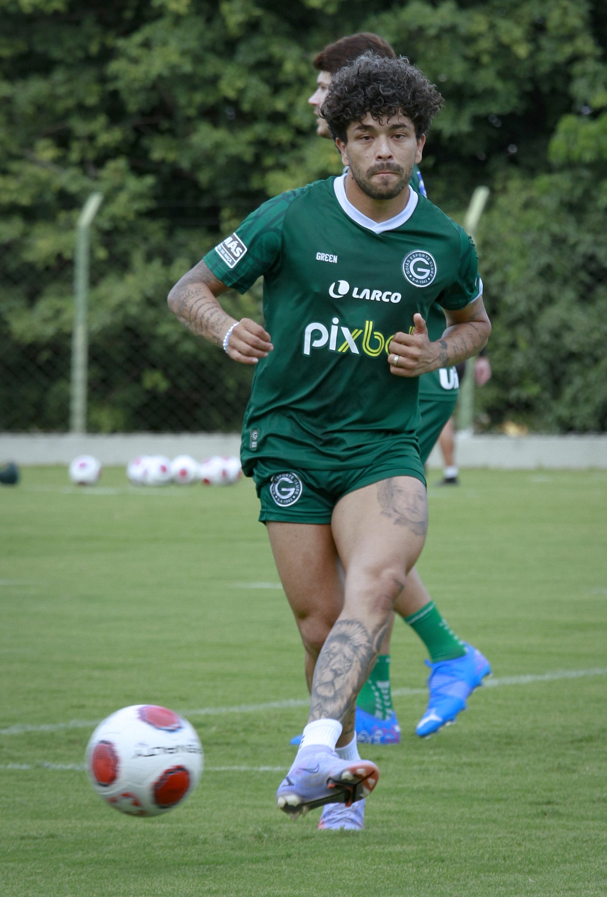 Goiás vê Luan em evolução, mas adota cautela com o atacante | goiás | ge