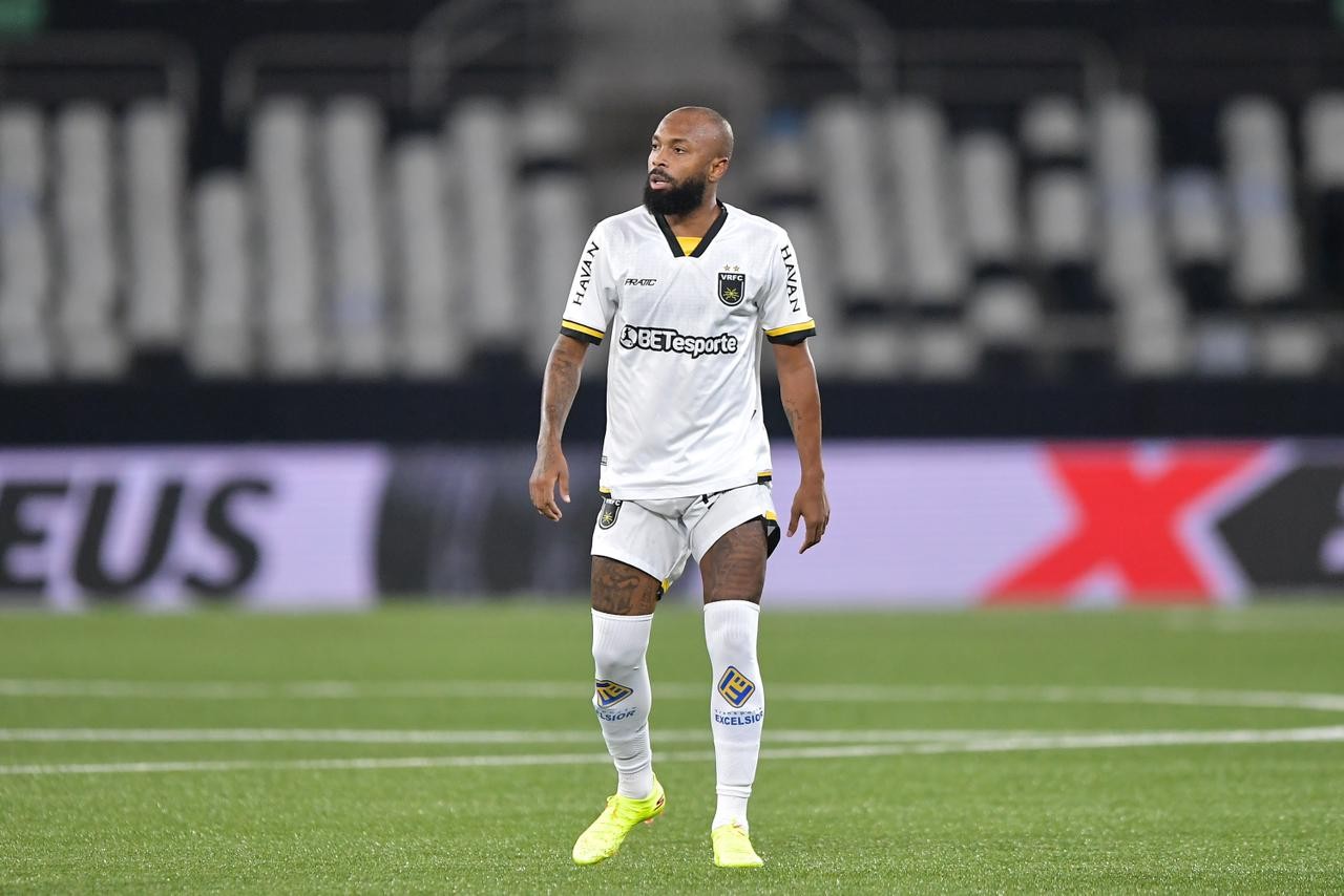 Bastidores: Chay recebe sondagens, mas segue treinando no Volta Redonda ...