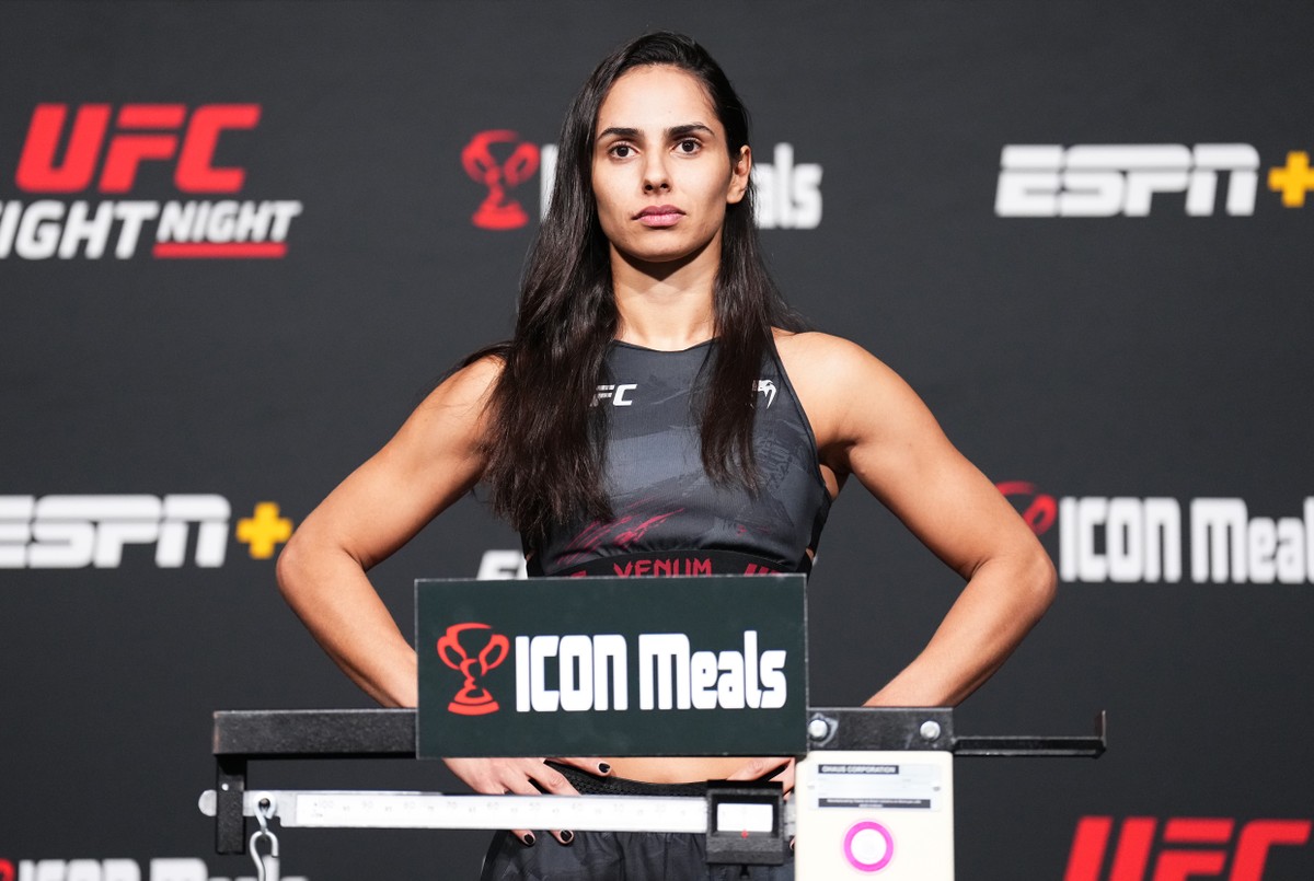 UFC: Ariane Lipski é vetada e luta contra Pedrita é adiada | combate | ge